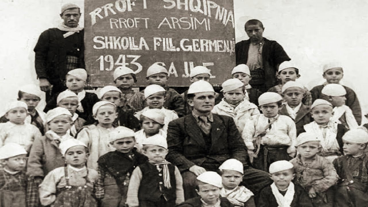 JA DHE HISTORIA E PLISIT TË BARDHË, SIMBOLI I SHQIPTARËVE - YouTube