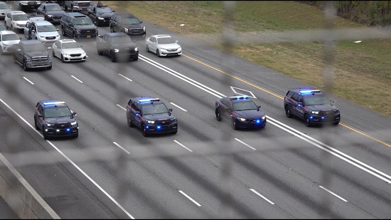 Atlanta Police Block I-85 for VIP Motorcade - YouTube