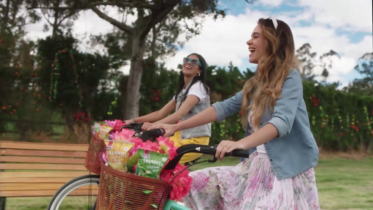 SUPER RICAS - Transforma Tus Momentos - YouTube