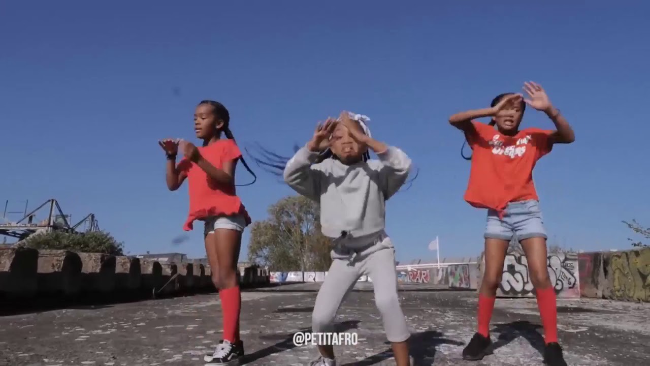 Woza Friday-shenky sugah - YouTube