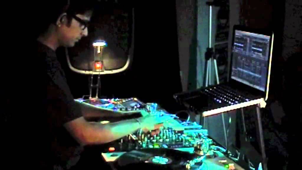 Live Battle night at Laundry Bar - Fitzroy, Melbourne - YouTube
