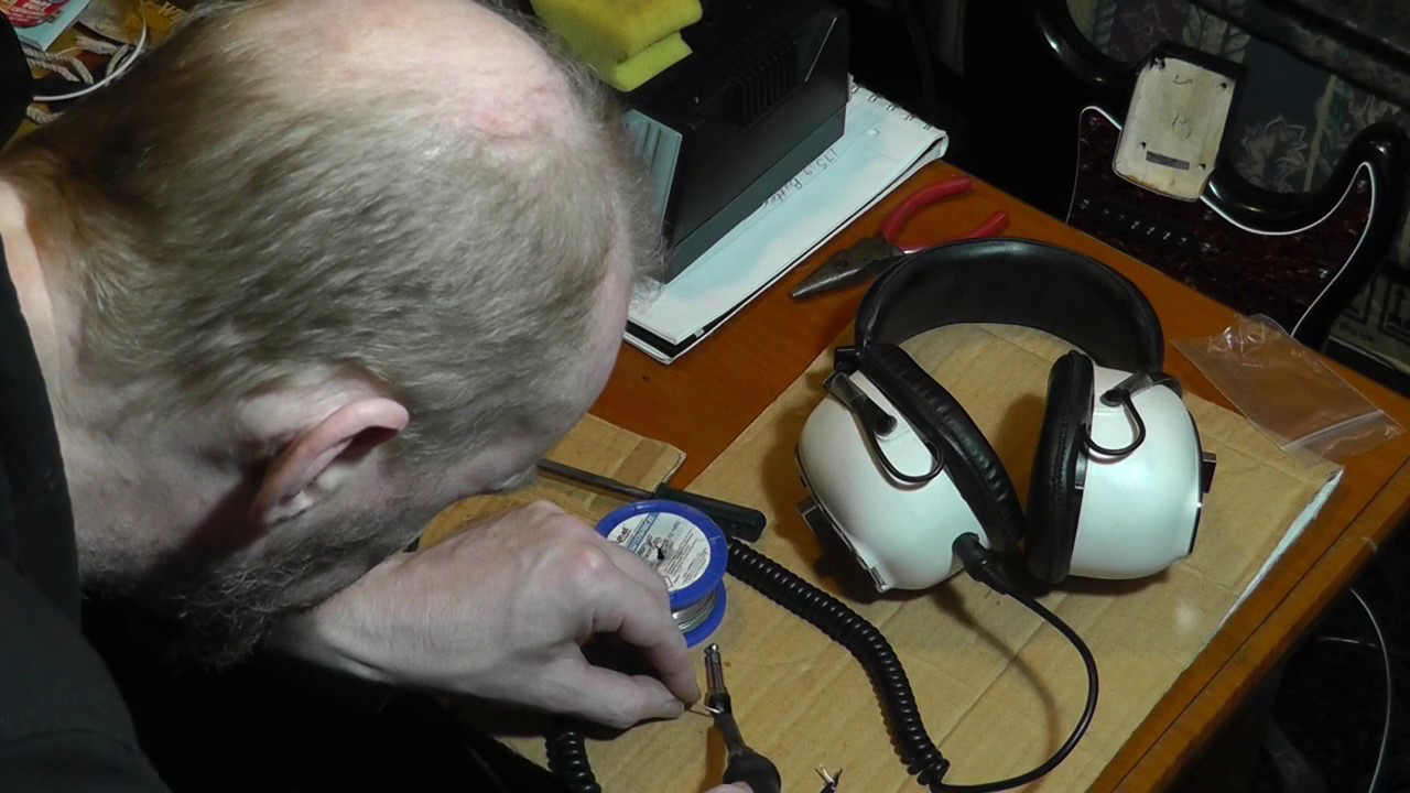 Old '70s Headphones! Will they work? Let's spend half an hour finding ...