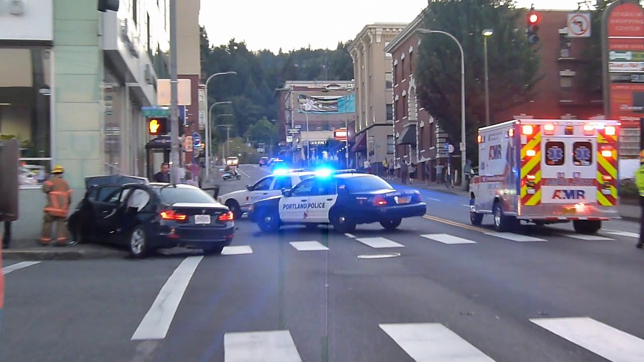 Portland Emergency services at an accident scene (No serious injuries ...