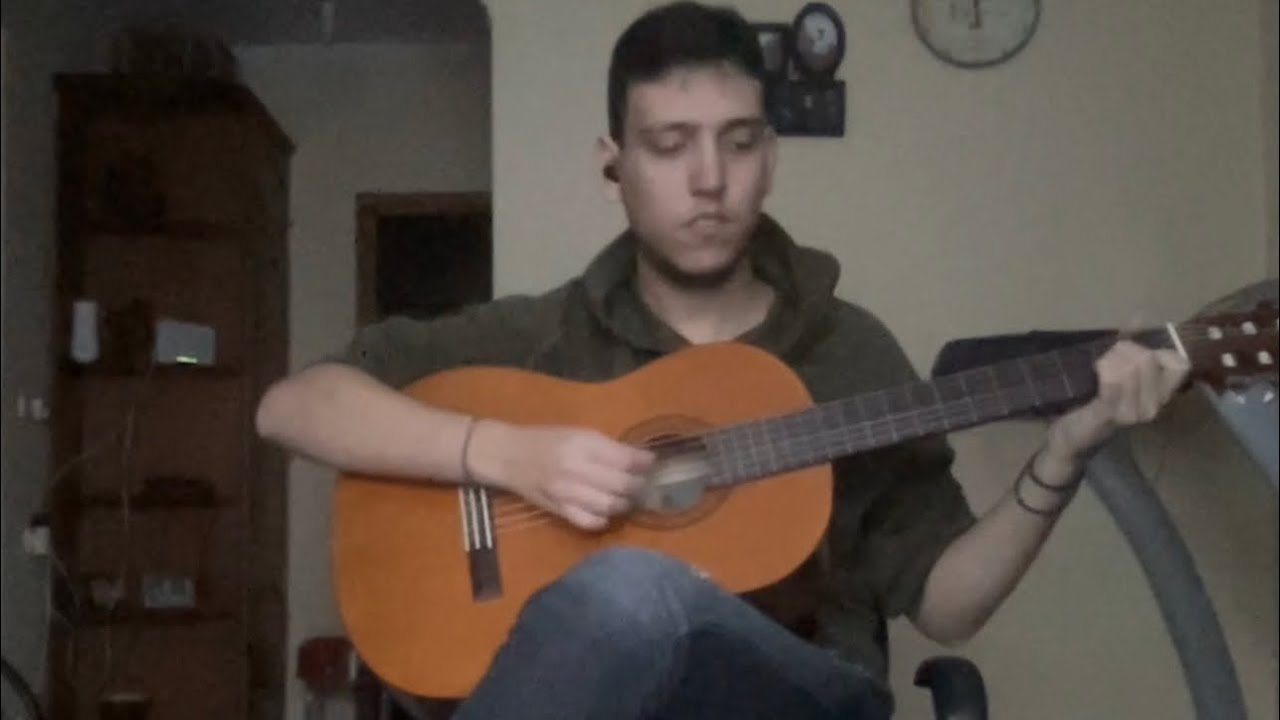 Ένα όμορφο αμάξι με δυο άλογα - YouTube