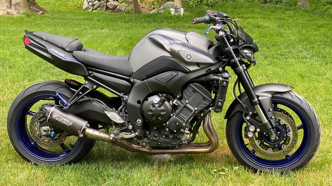 2013 Yamaha FZ8N starting cold and walk around FZ8 FZ 8 - YouTube