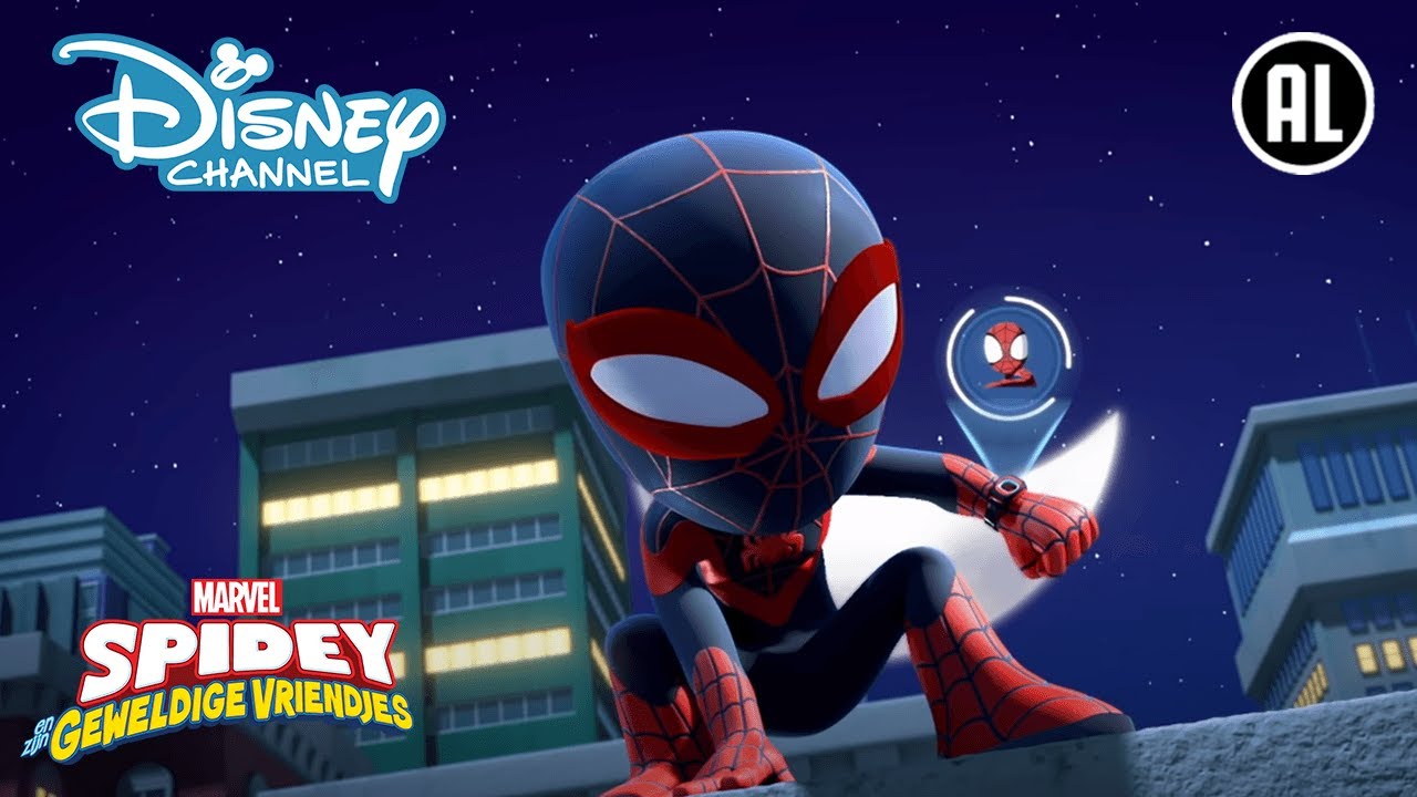 Spidey | Nachtelijke Rooftocht 🕸️ | Disney Channel NL - YouTube