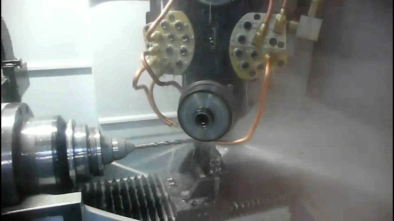 Travelling Steady (P-axis) on ANCA TX7+ - YouTube