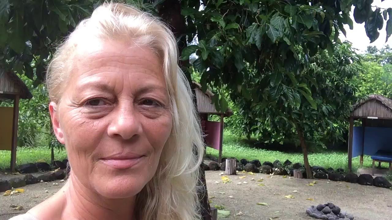 Allo LINA au vortex de Riambel Ile Maurice - YouTube