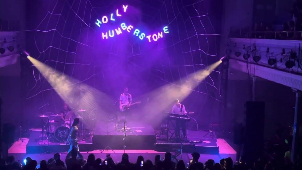 Holly Humberstone - Into Your Room - Queen’s Hall, Edinburgh (08/03/2024) - YouTube