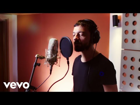 Mehmet Erdem - Yatacak Yerimiz Yok (Cenaze İşleri Orijinal Film Müziği)