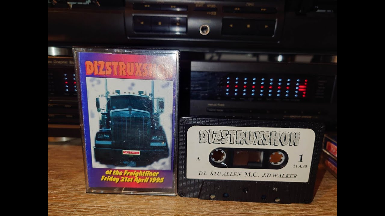 Stu Allan Dizstruxshon 21-04-1995 (Freightliner) (MC's JD Walker & Natz ...
