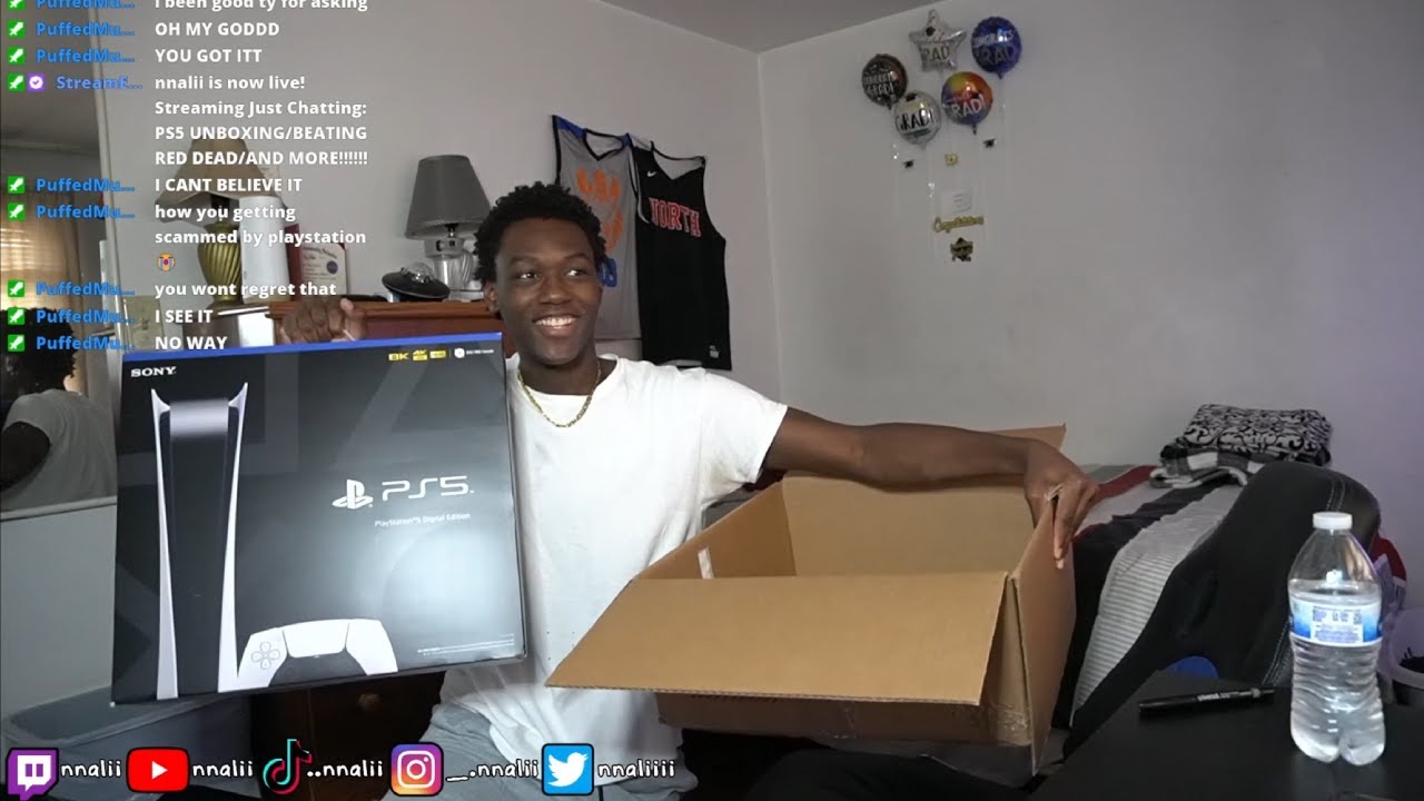 UNBOXING MY BRAND NEW PS5 LIVE - YouTube