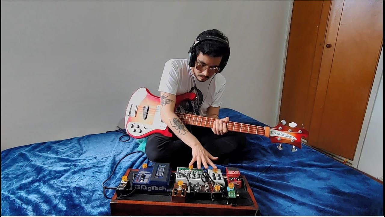 Blitz - Digitalism (Bass Cover) #rickenbacker4003S5 - YouTube