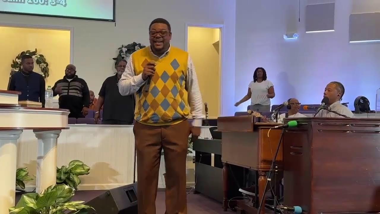 MZP & PASTOR LYONS—4th SUNDAY SERVICE - YouTube