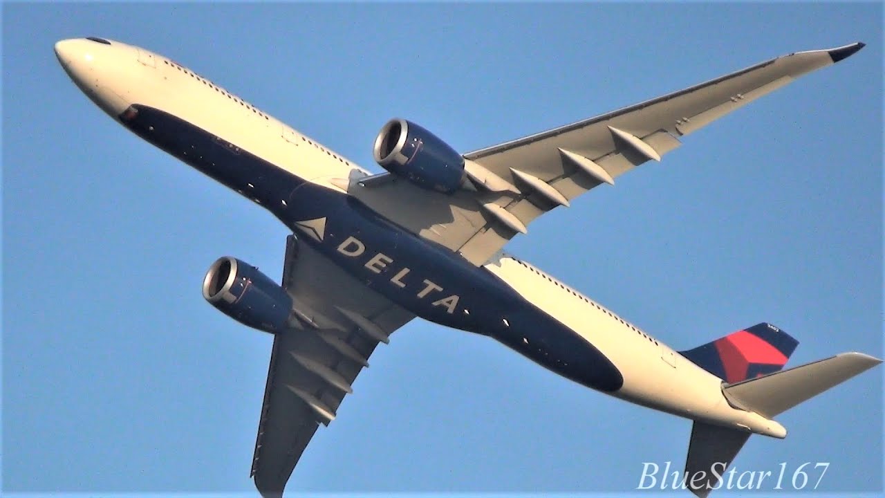 Delta Air Lines Airbus A330-900 (N402DX) takeoff from HND/RJTT (Tokyo ...