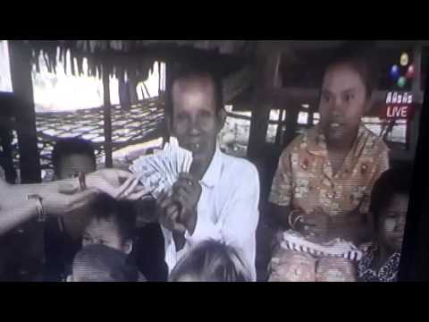 ការជួយជនក្រីក្រ pozz rith tmr - YouTube