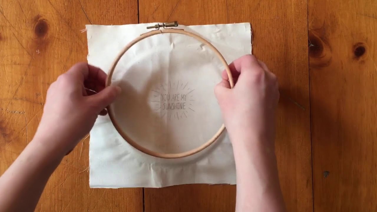 How to use an embroidery hoop - YouTube