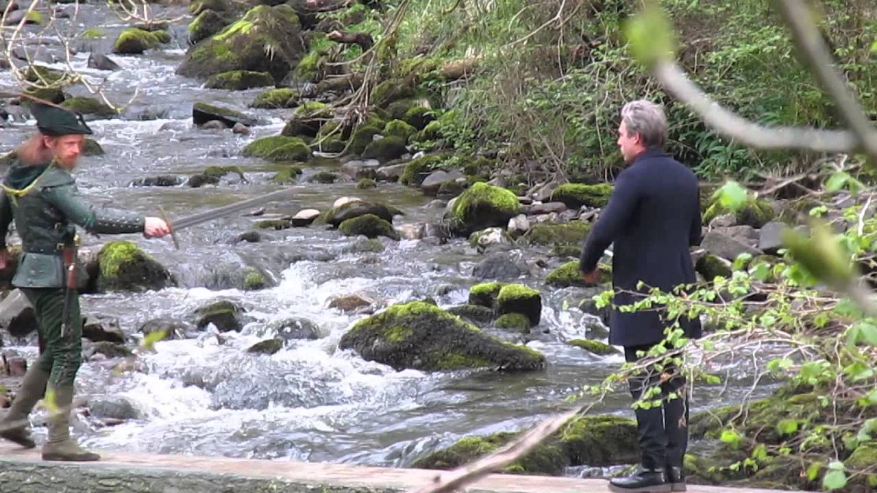 Capaldi stunt double spoon fight - YouTube