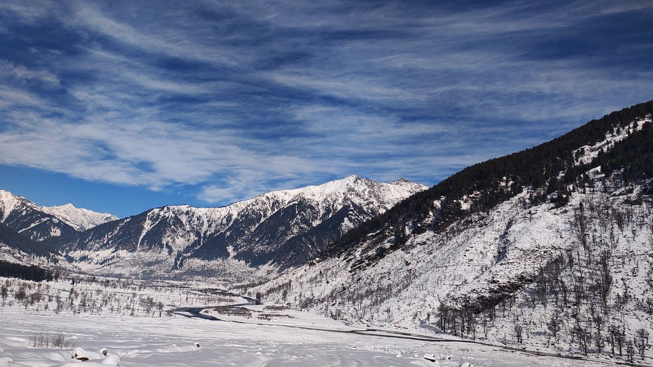 marwah valley covered with white blanket - YouTube