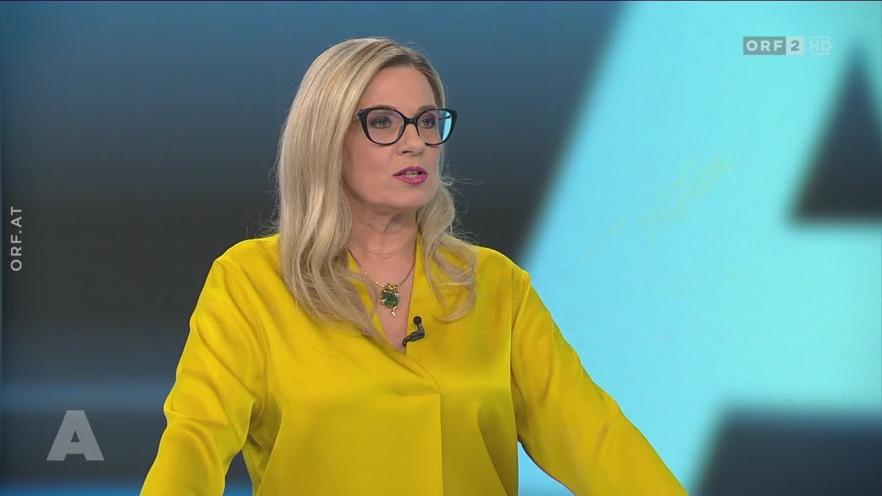 Satin Blouse Christa Kummer 20240213 - YouTube