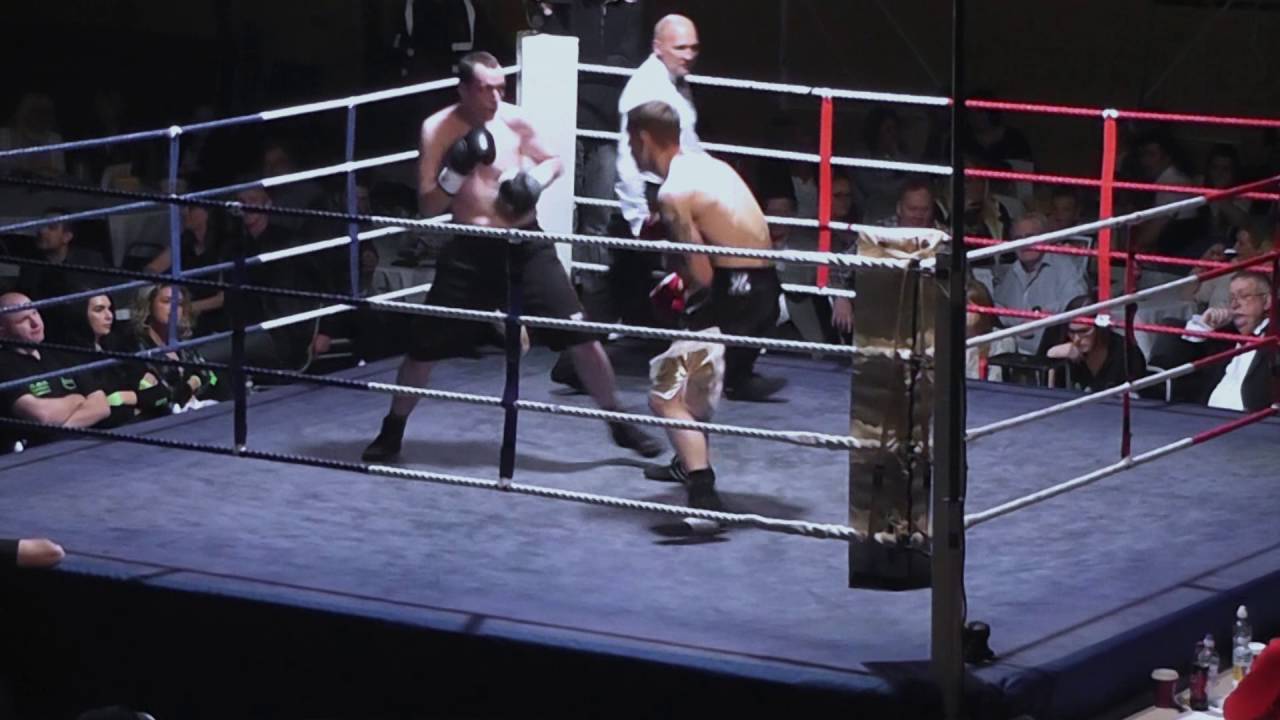 Josh Pollard v James Prior - YouTube