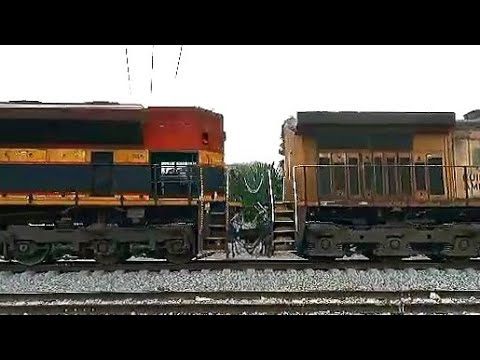 LMXXI con las #UP 5787 y #kcsm 4168 rumbo a #xicotencatl . 7-Julio-023. - YouTube
