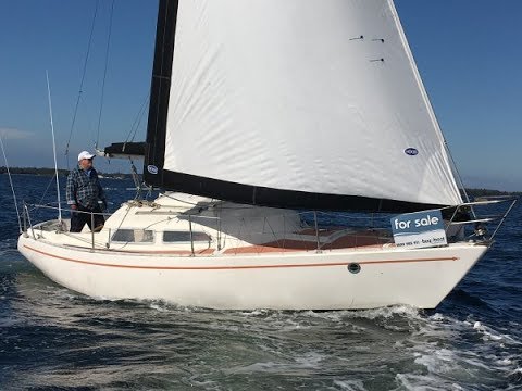 Cavalier 26 yacht - Walkthrough - YouTube