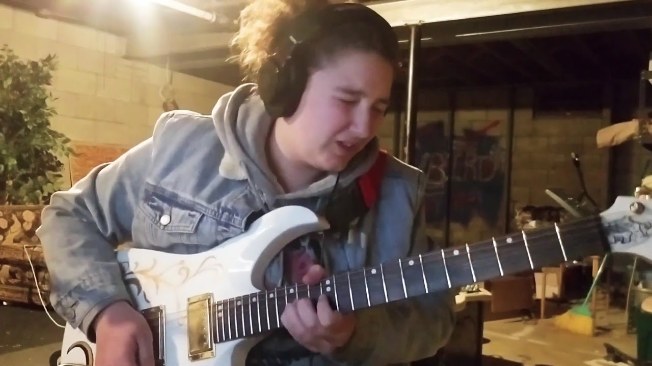 She - Harry Styles Guitar Solo - YouTube