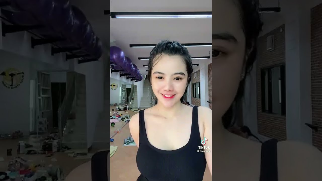 CEWEK CANTIK SENAM MELET - YouTube