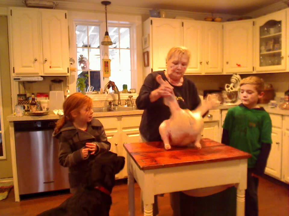Thanksgiving Turkey Dance - YouTube