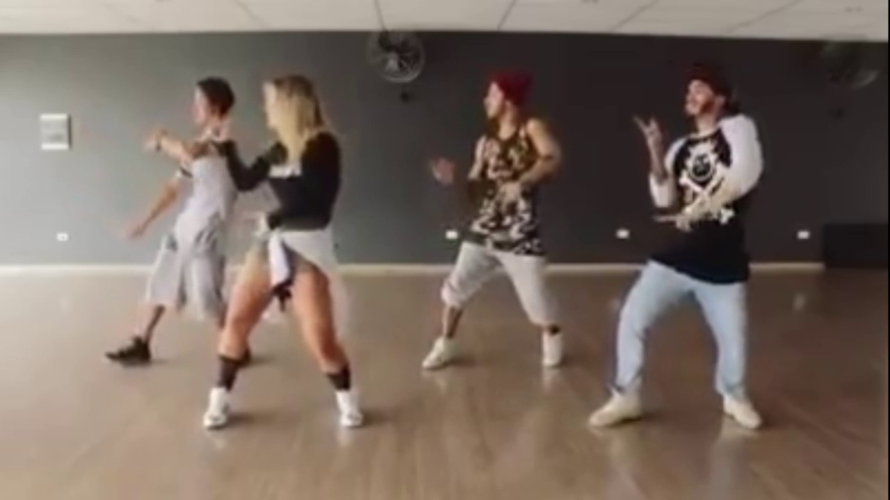 DESPACITO (Official Dance Cover & Tutorial) - YouTube