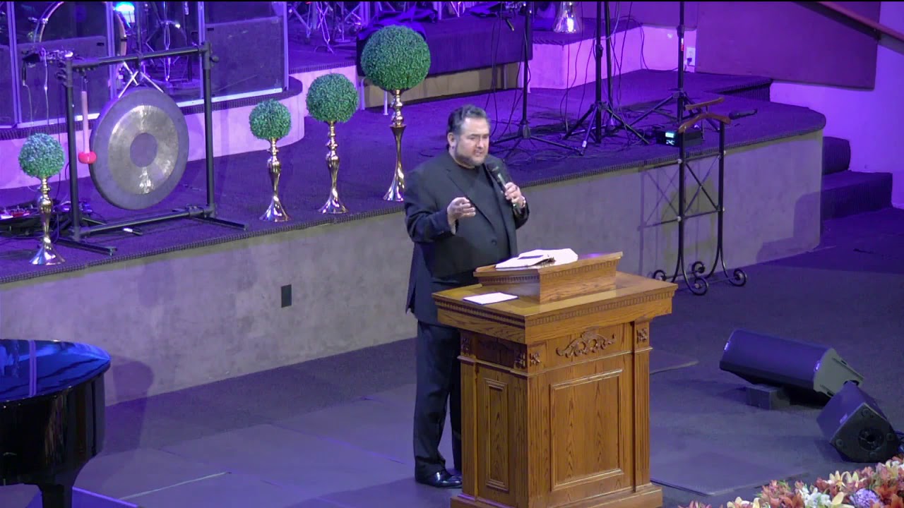 "Conciencias Limpias" Pastor Alberto Wizel - YouTube