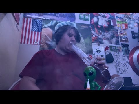 Smoke sesh & Room tour - YouTube