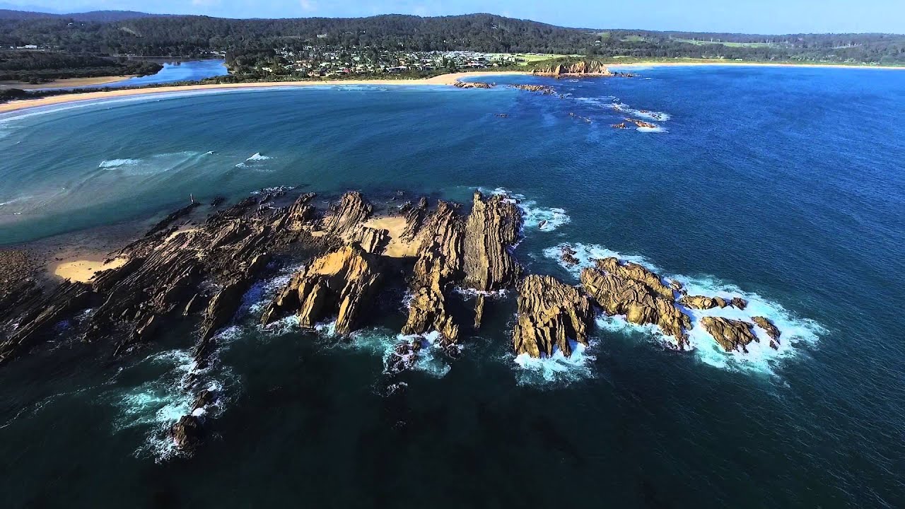 Tomakin River from drone - YouTube