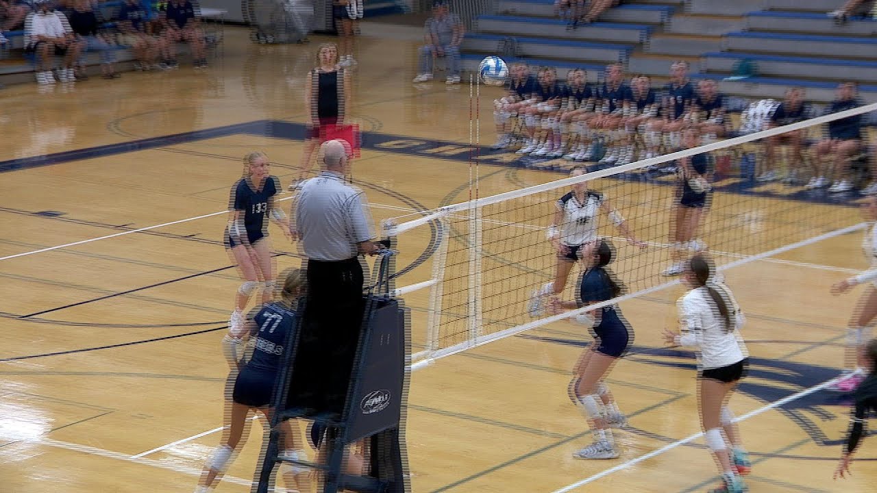 Champlin Park Volleyball Rallies to Takes Down Roseville - YouTube