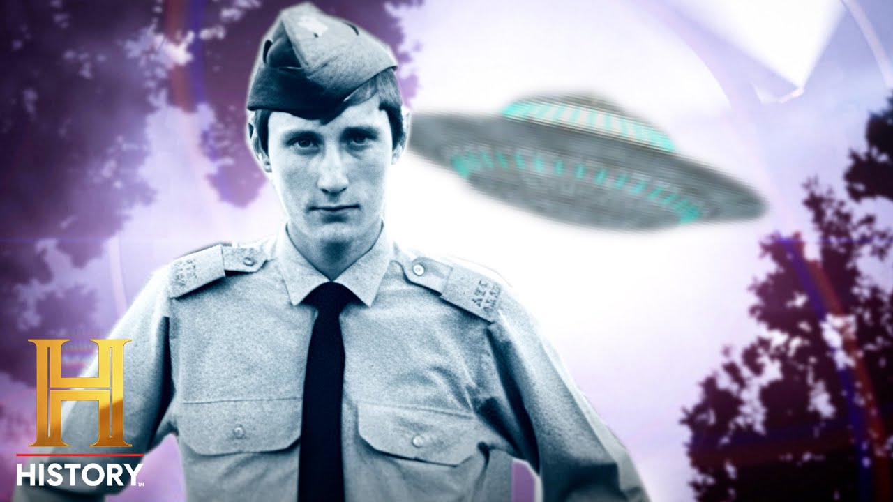 The UnXplained: Pilot Spots a UFO Before Disappearing Forever (Season 7 ...