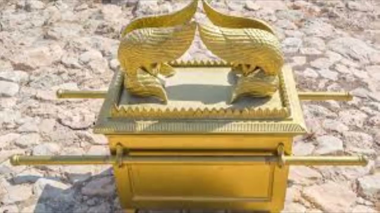 The three items in the Ark of the Covenant #Stone tablets #Jar of manna ...