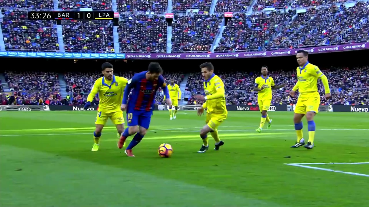 Messi Cruyff Turn !! - YouTube