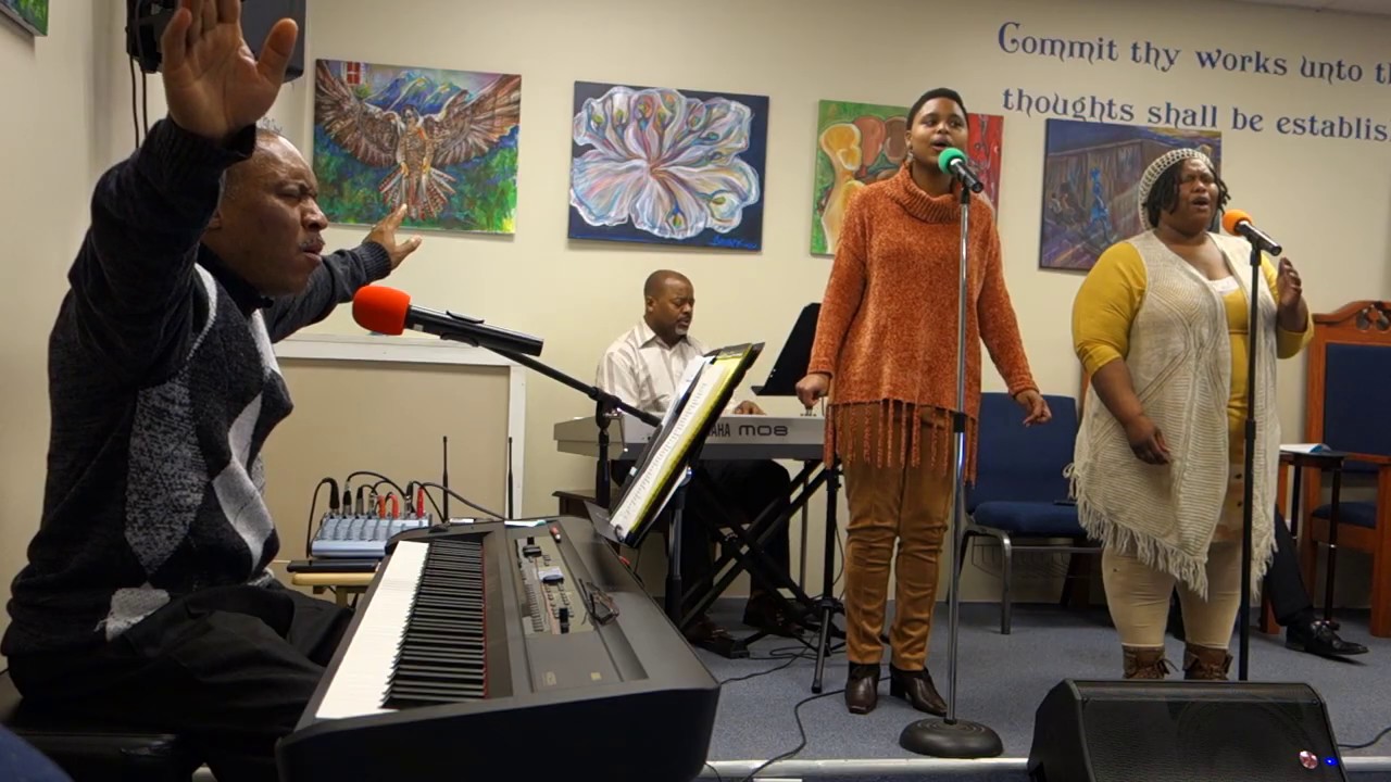 Committed Praise & Worship sings "I'm not alone" on 1-12-2020 - YouTube