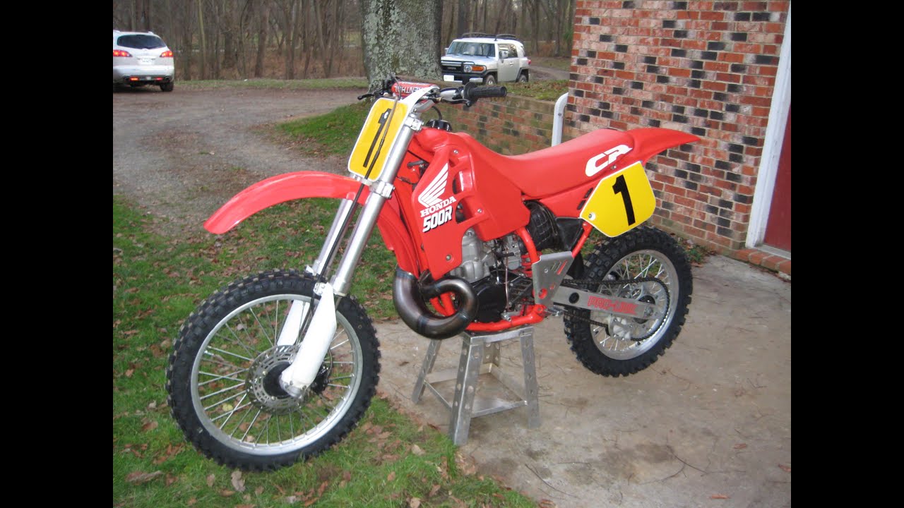 Starting a Restored 1989 Honda CR500R | Big-Bore Two-Stroke Monster ...