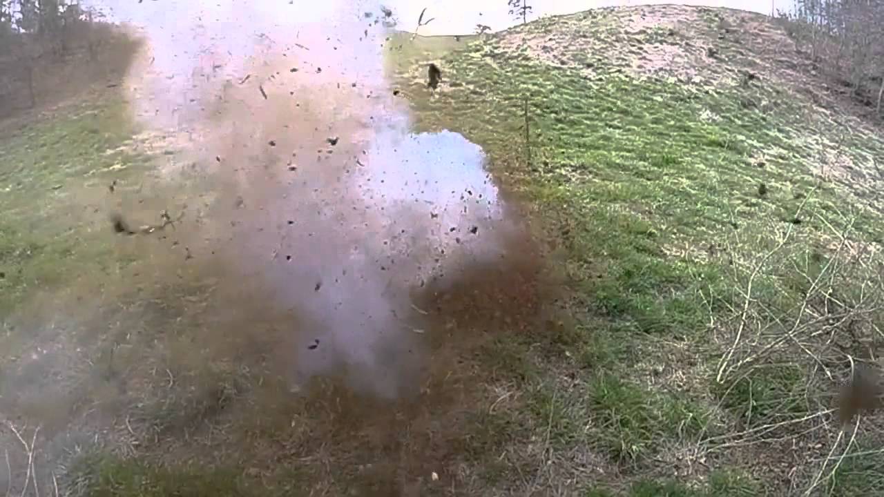 How to kill ants..explosion style! - YouTube