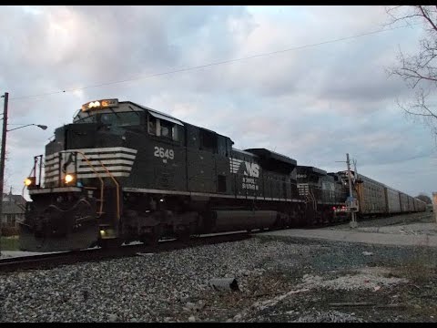 NS 2649 leads NS 289 south through Ossian - YouTube