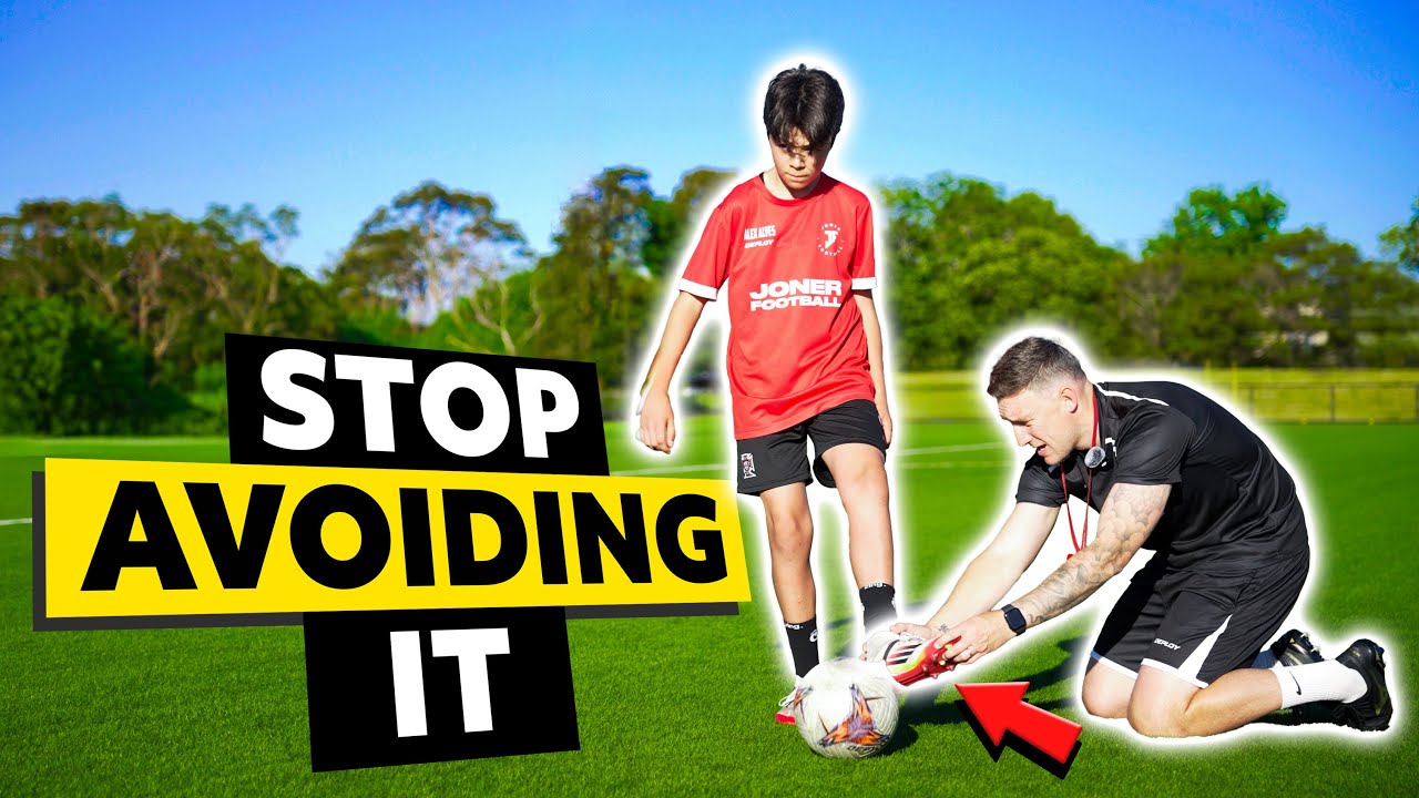 How to Develop Your Weak Foot in Soccer - YouTube