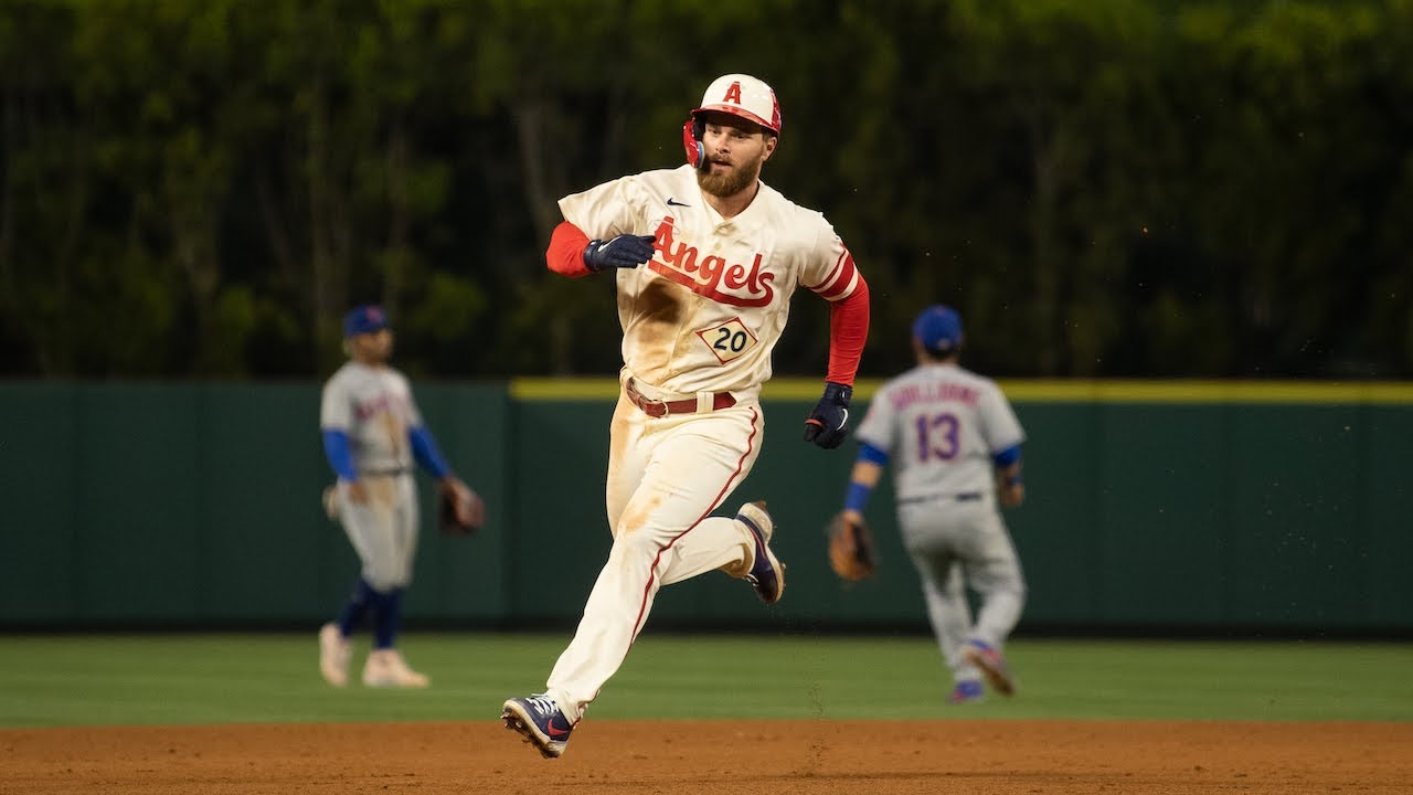 2022 In Review: Jared Walsh Hits for the Cycle - YouTube