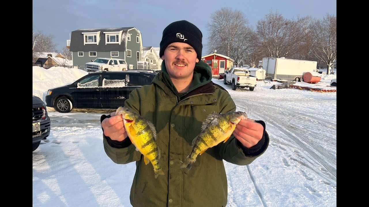 Lake Simcoe ice fishing ( Surprising catch! ) - YouTube