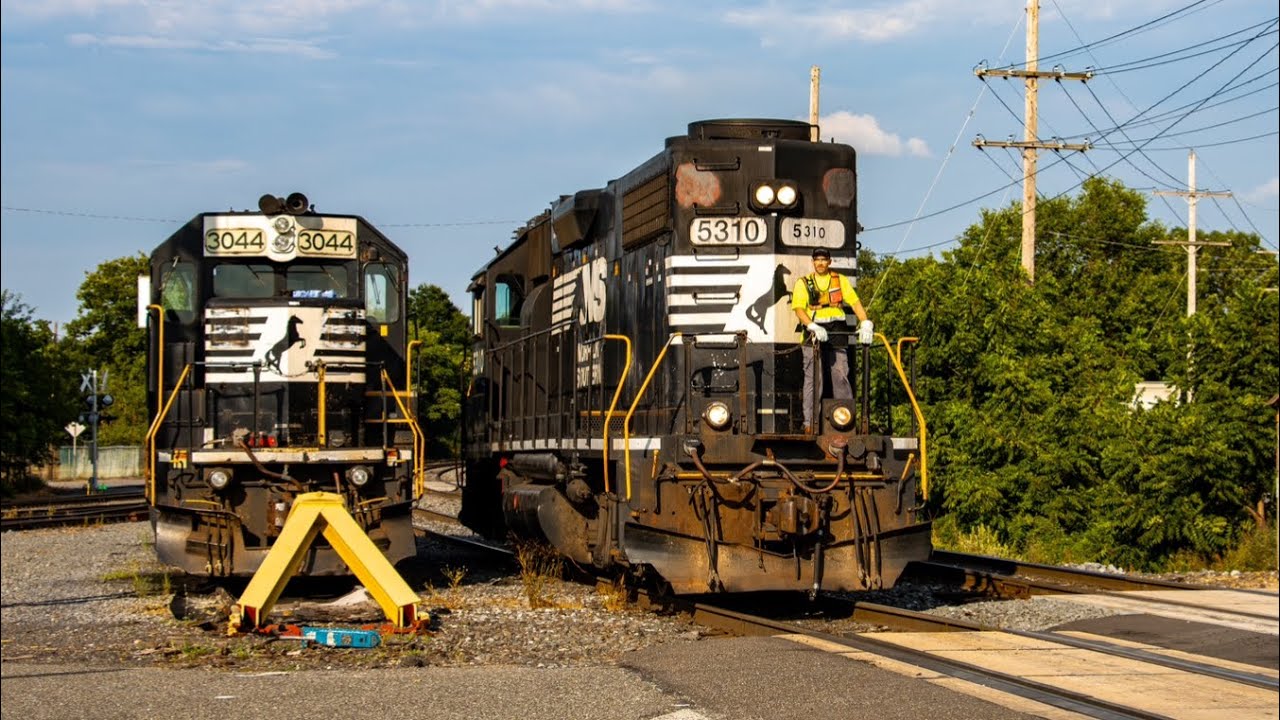 Full HD 60FPS: Conrail Shared Assets PA-21 on the Penns Grove Secondary with NS GP38-2 5310 7/18 ...