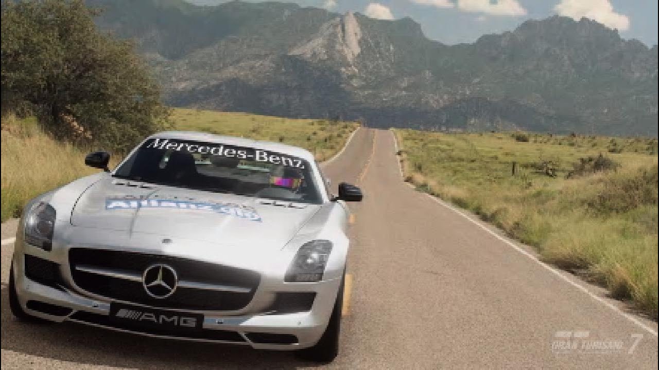 Film 360- Mercedes SLS AMG 2010 F1 Safety car - YouTube
