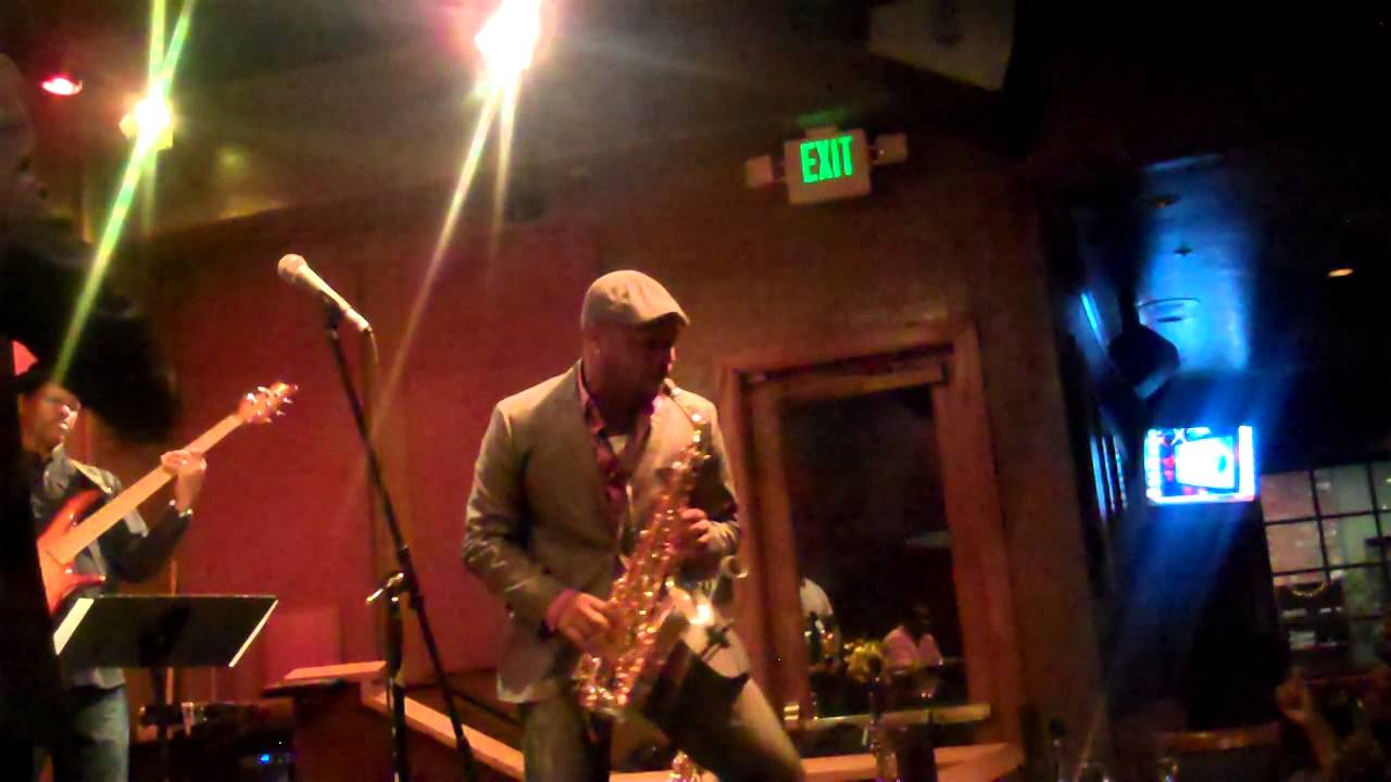 Marcus Anderson and Tony Exum Jr perform In Your Arms Live at ...