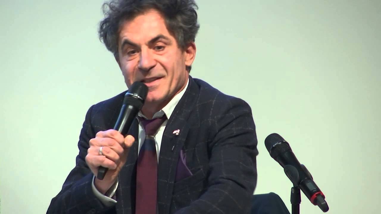 Étienne Klein - Table ronde - #SciCC - YouTube