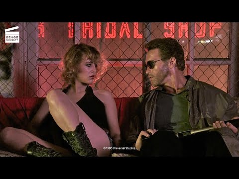 Kindergarten Cop: Track down a witness HD CLIP